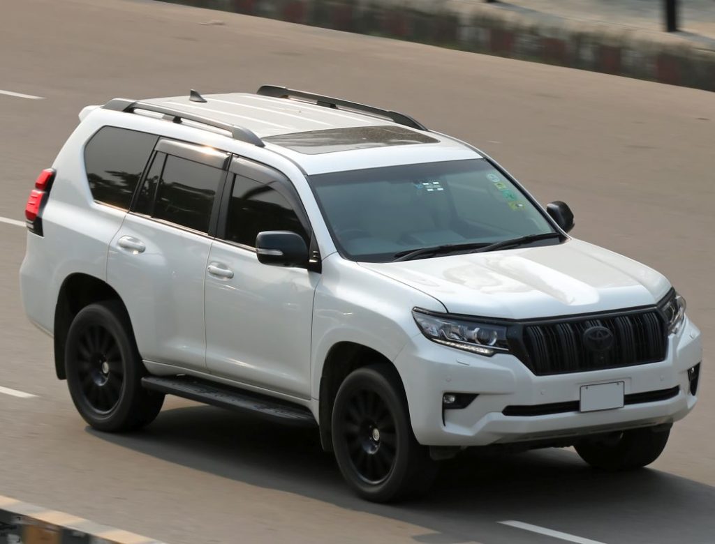Toyota Land Cruiser J150 – czy warto ją kupić? | Samochodowo.pl